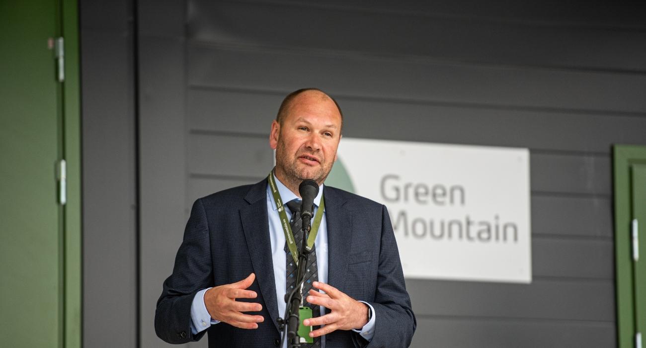 Update from the CEO - Green Mountain Data Center , Tor Kristian Gyland